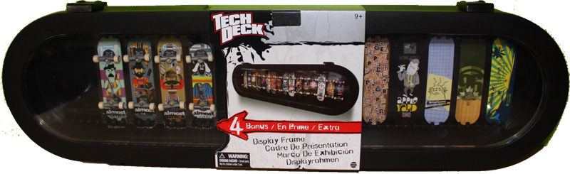 Carry Case & 4 Board - Almost Tech Deck - UltraJeux